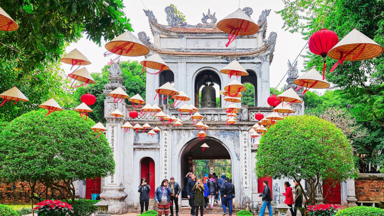 Bach Ma Temple in Hanoi: History, Architecture, Legend & Visitor Guide
